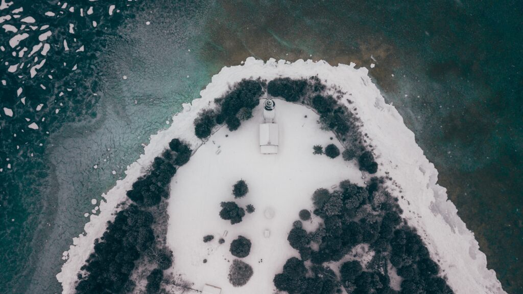 Best Time To Visit Lake Michigan | Lake.com