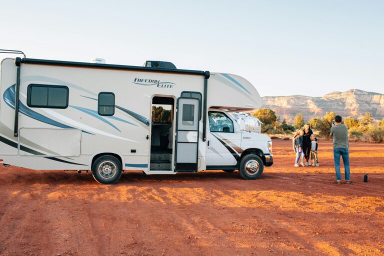 Best Options for a 3 Bedroom Camper: Ultimate Guide to Spacious RV Living