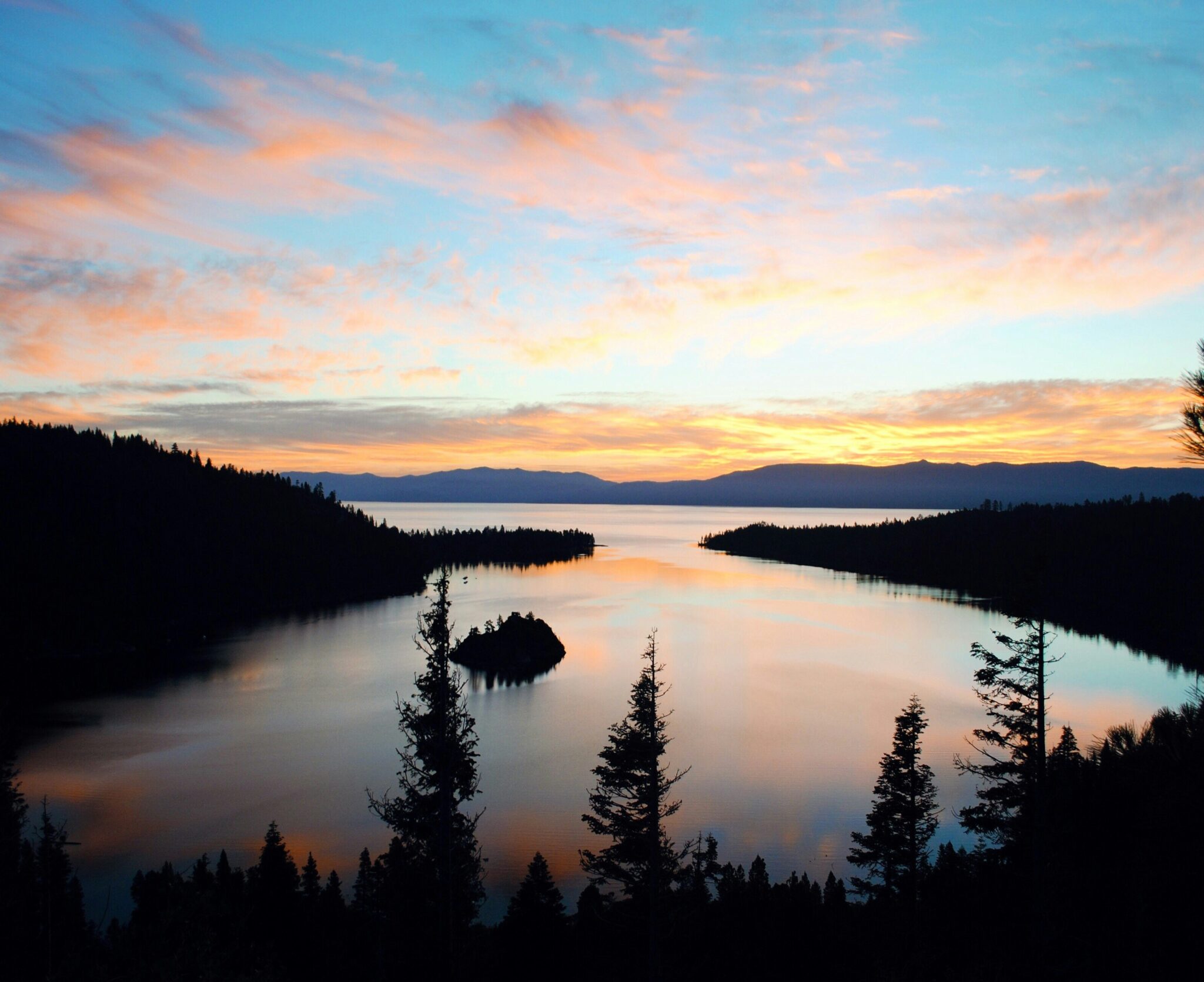 Emerald Bay State Park: An Explorer's Guide to Natural Wonders and ...