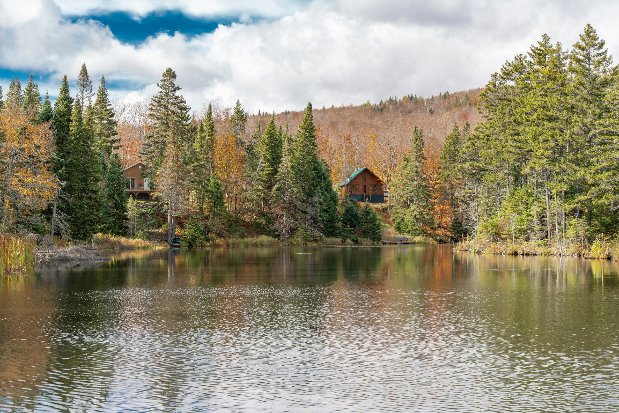 Quebec Vacation Rentals: Homes & Condos Guide | Lake.com